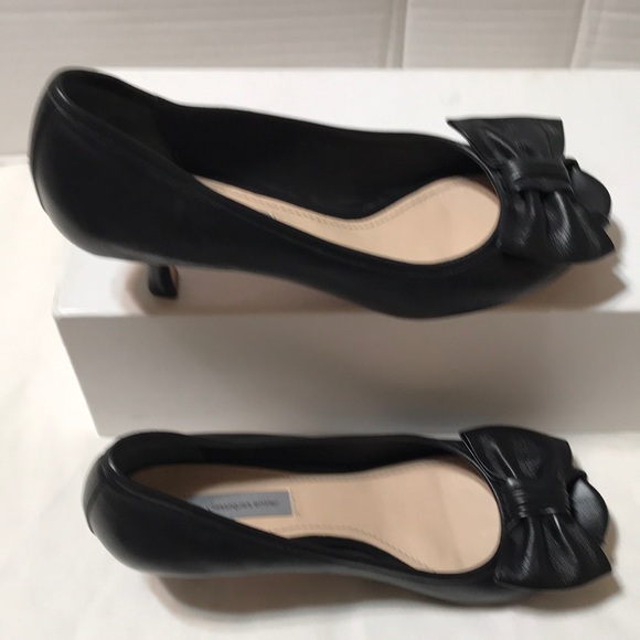 Classiques Entier | Shoes | Classifies Entier Leather Peep Toe Kitten ...